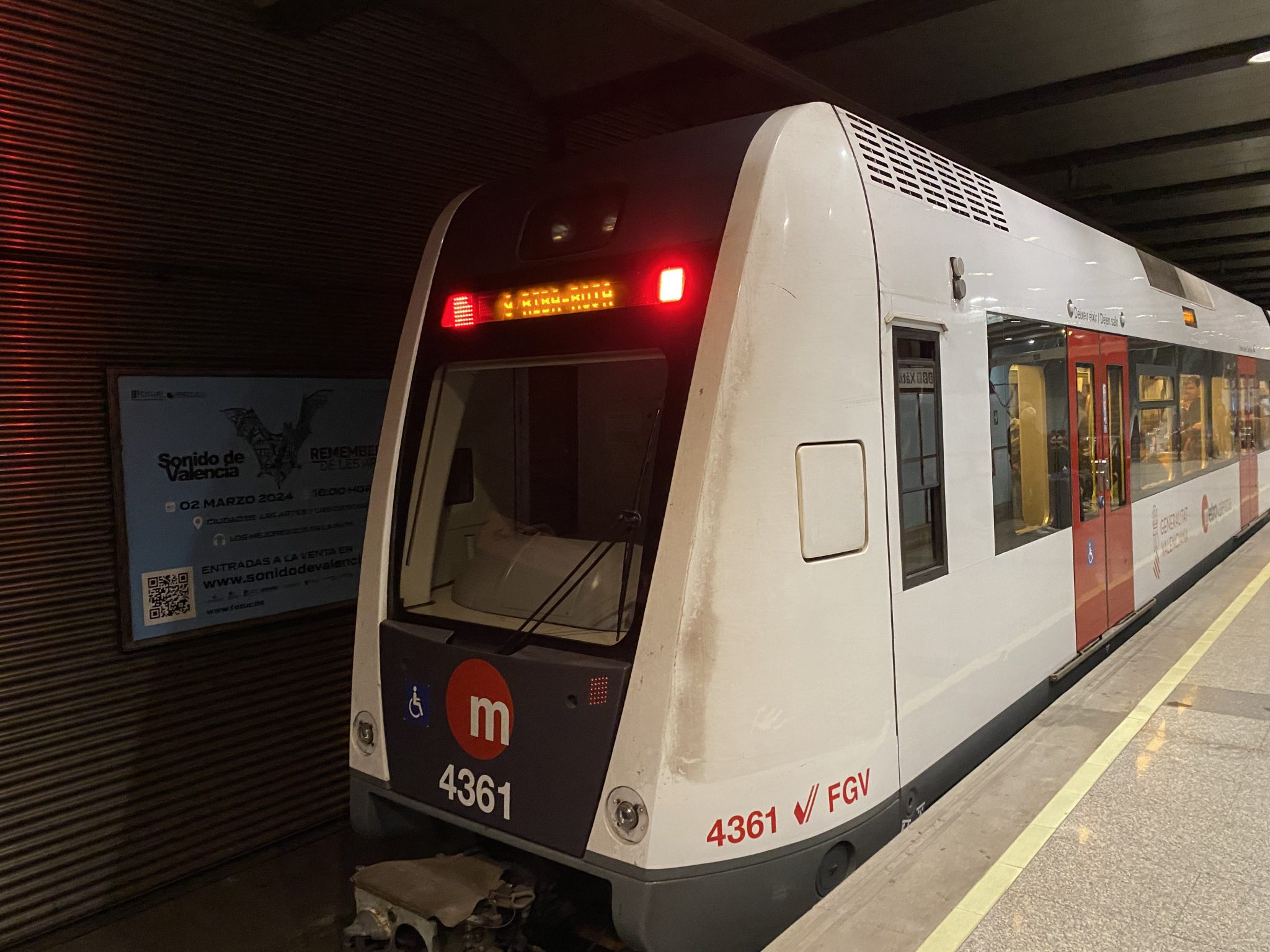 How To Use Public Transport In Valencia – FLATS2ENJOY - Alquiler de ...